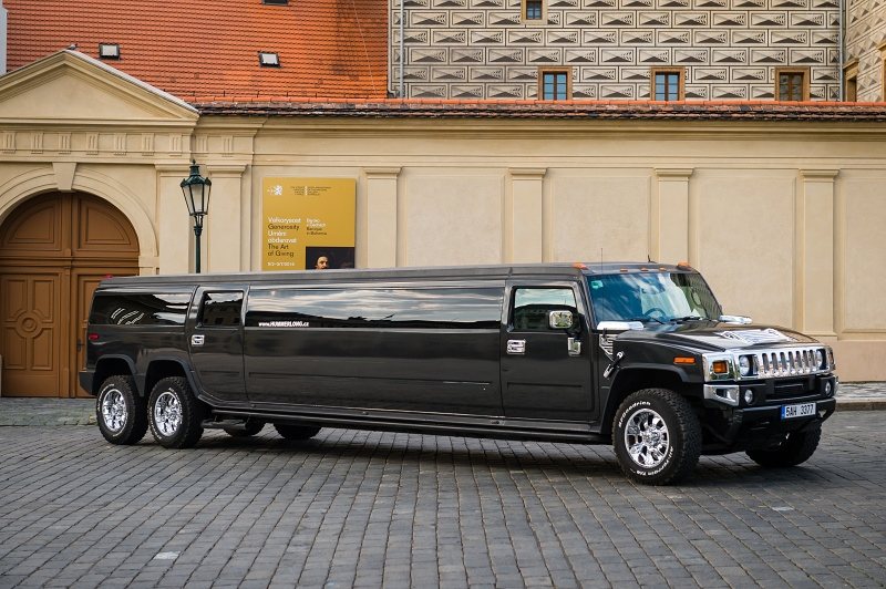 Prague Limousine Transfers | Prague Airport Transport
